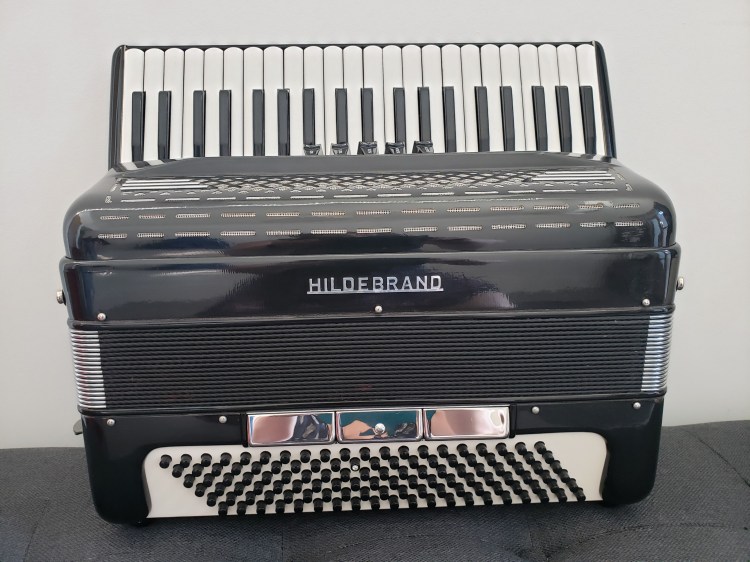 Hildebrand Music – Musical Instrument Store